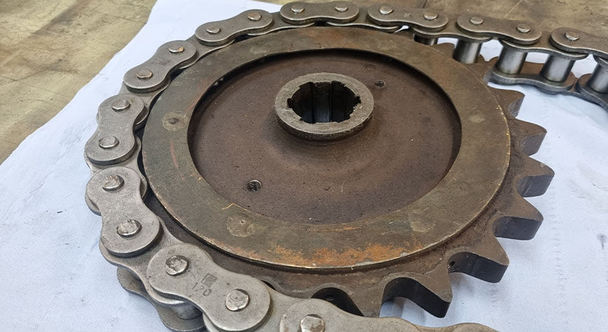 Cracked brake drum and sourcing new tyres and chains are the latest ...