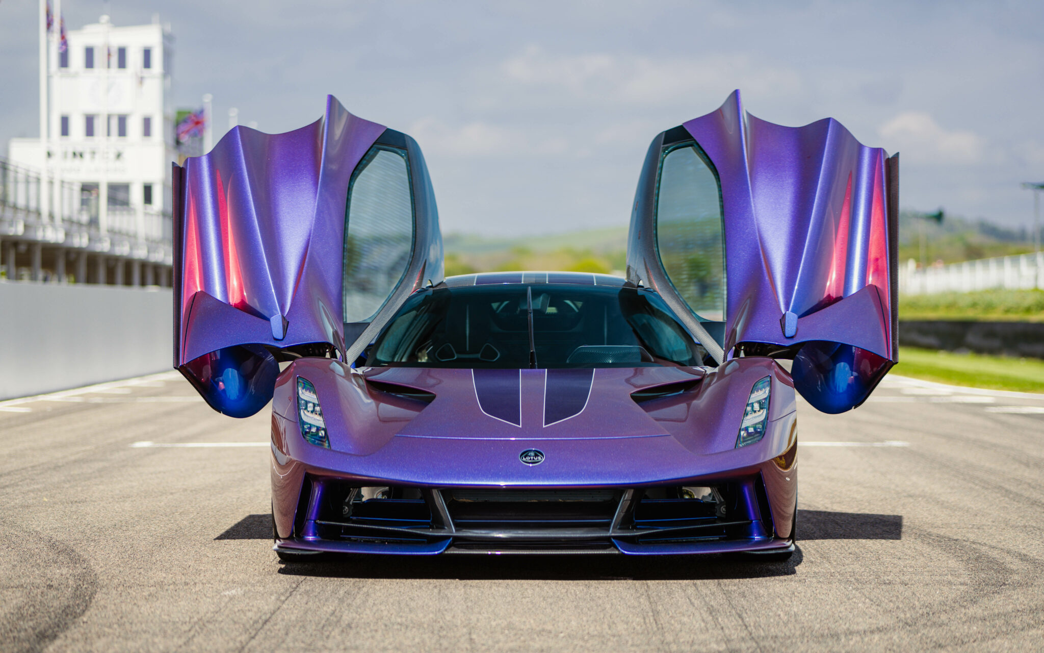 Beaulieu Unveils Hypercar Line-Up for Supercar Weekend